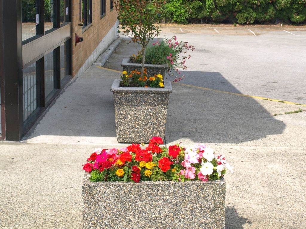 precast concrete decorative barrier - Sanderson Concrete